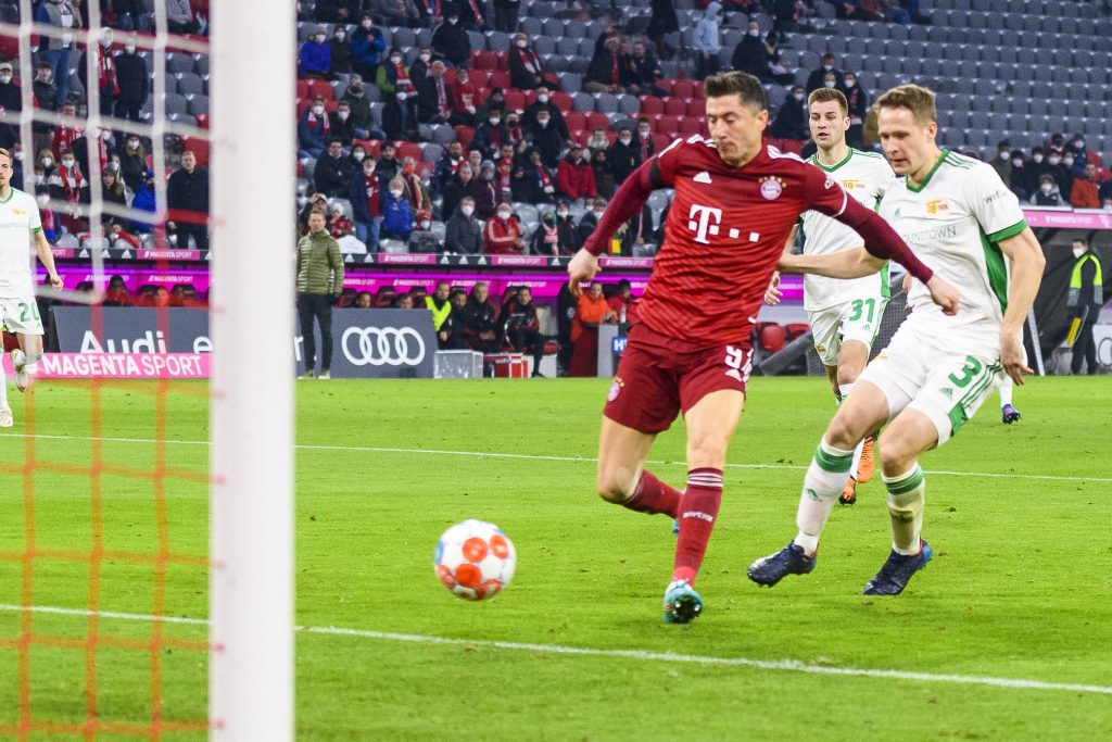 Robert Lewandowski - Goles, asistencias y estadísticas completas - FutDados