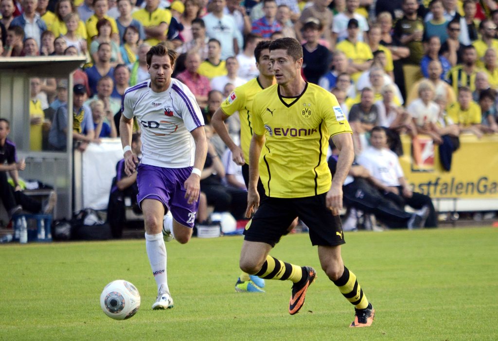 Robert Lewandowski - Goles, asistencias y estadísticas completas - FutDados